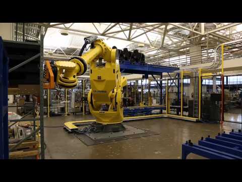 Heavy Duty Robotic Truck Unload System Offloads Large Automotive ...